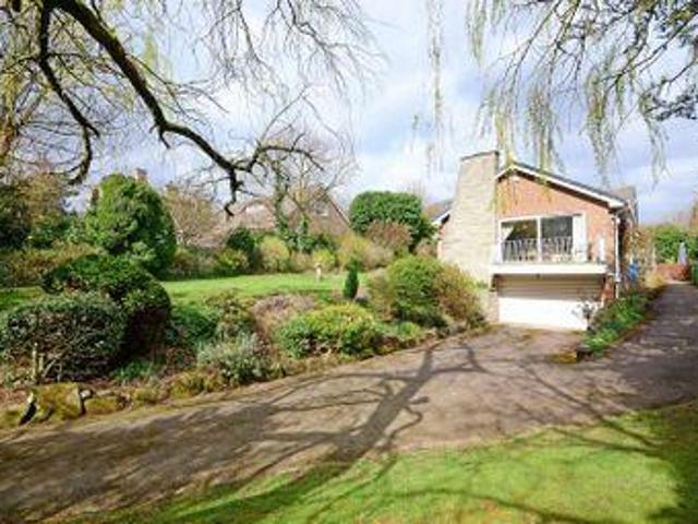 3 Bedrooms Bungalow for sale in Dore Road, Dore, Sheffield S17