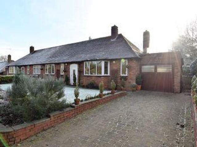 3 Bedrooms Bungalow for sale in Griffins Brook Lane, Birmingham B30