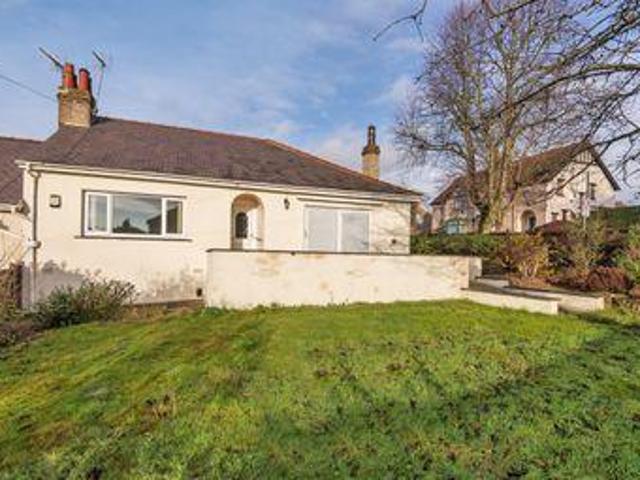3 Bedrooms Bungalow for sale in Rufford Drive, Yeadon, Leeds LS19