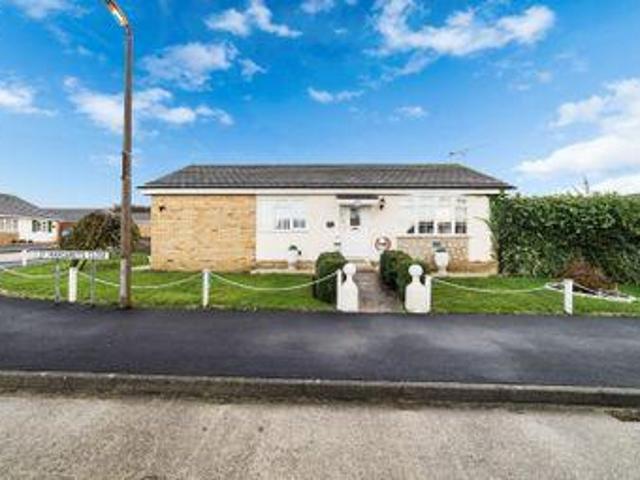 3 Bedrooms Bungalow for sale in St. Margarets Close, Seasalter, Whitstable CT5