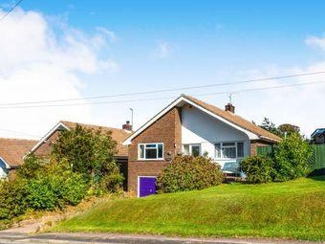 3 Bedrooms Bungalow for sale in Scotsford Road, Broad Oak, Heathfield, East Sussex TN21