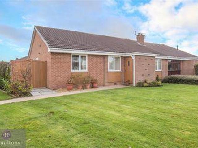 3 Bedrooms Bungalow for sale in Thames Avenue, Pennington, Leigh WN7