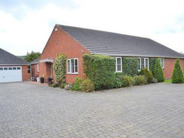 3 Bedrooms Bungalow for sale in Wolseley Bridge, Stafford ST17