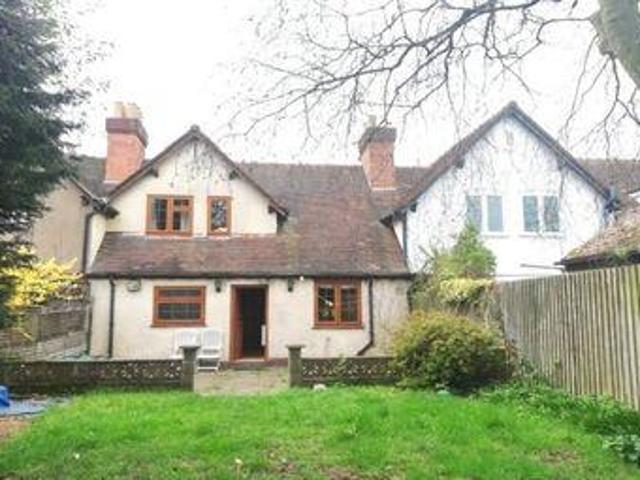 3 Bedrooms Cottage for rent in Birmingham Road, Birmingham B46