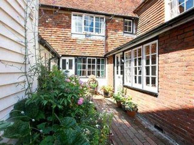 3 Bedrooms Cottage for rent in High Street, Cranbrook TN17