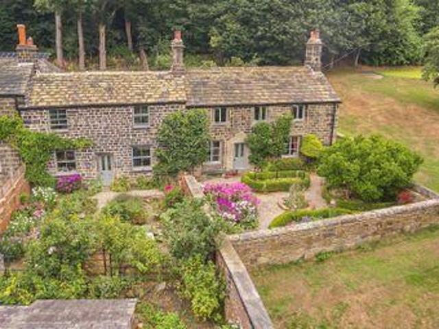 3 Bedrooms Cottage for sale in Apperley Lane, Rawdon, Leeds LS19