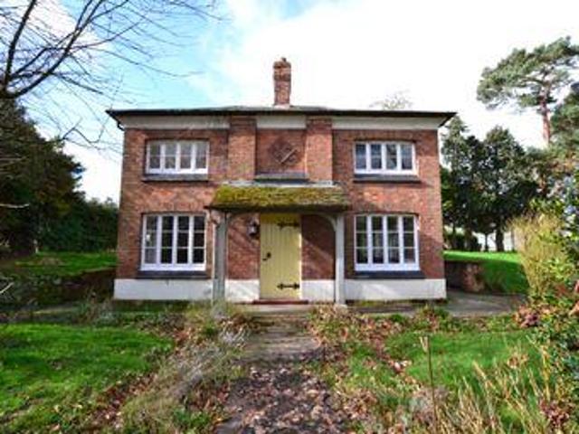 3 Bedrooms Cottage for sale in Peplow, Market Drayton TF9