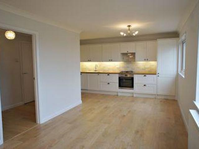 3 Bedrooms Detached bungalow for sale in Meadow Close, Hove BN3