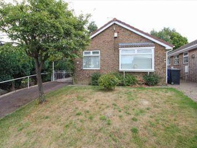 3 Bedrooms Detached bungalow for sale in Middlecliff Close, Waterthorpe, Sheffield S20