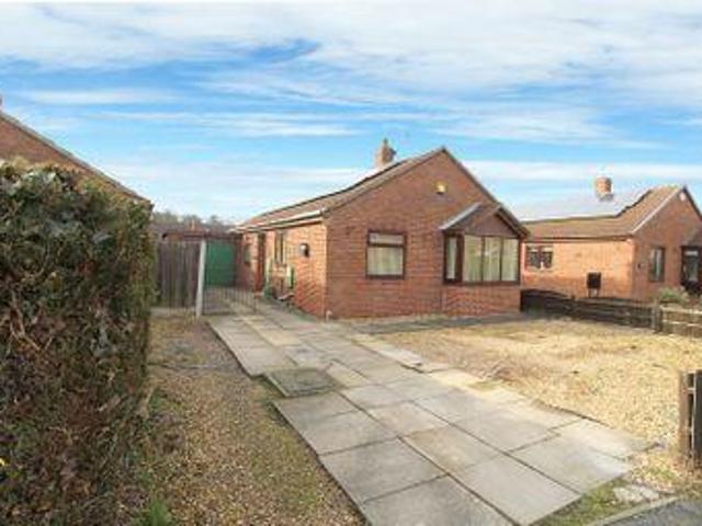 3 Bedrooms Detached bungalow for sale in Blue Bell Court, Blaxton, Doncaster DN9