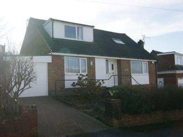 3 Bedrooms Detached bungalow for sale in Causey Foot, Nelson, Lancashire BB9