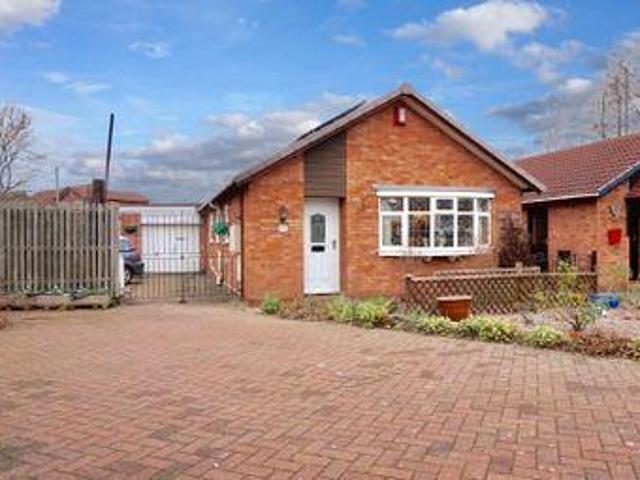 3 Bedrooms Detached bungalow for sale in Cherwell, Tamworth B77