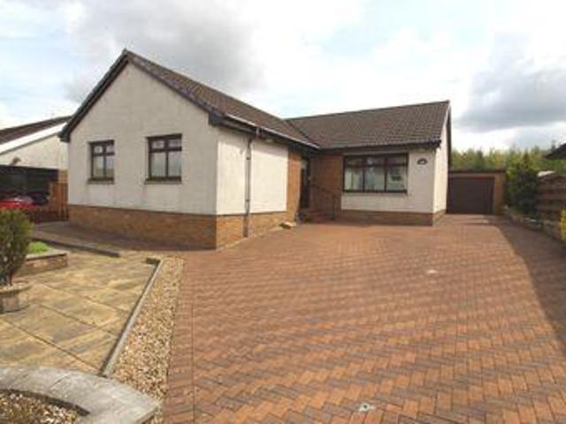 3 Bedrooms Detached bungalow for sale in Crathie Drive, Glenmavis ML6