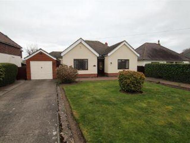 3 Bedrooms Detached bungalow for sale in Craythorne Road, Stretton, Burton On Trent DE13