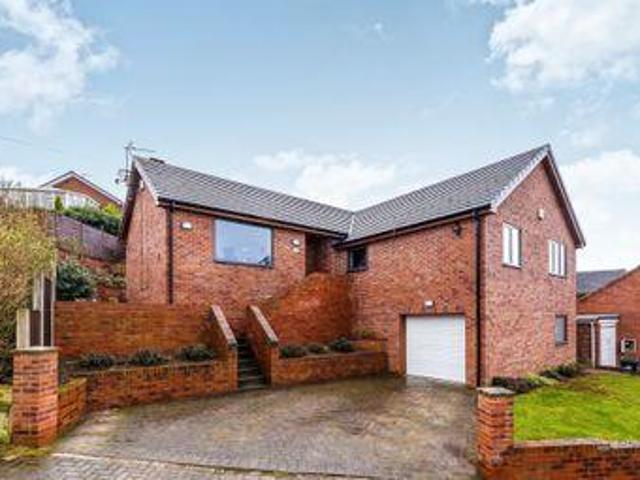 3 Bedrooms Detached bungalow for sale in Devonshire Drive, Barnsley S75