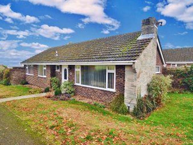 3 Bedrooms Detached bungalow for sale in Hungerford Drive, Maidenhead SL6