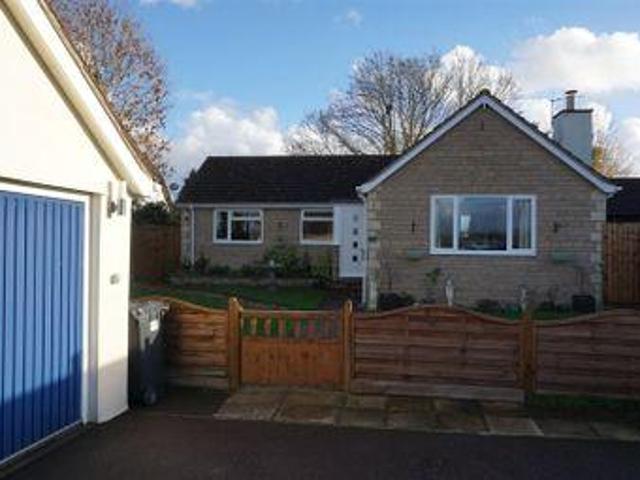 3 Bedrooms Detached bungalow for sale in Hawkeridge, Westbury BA13