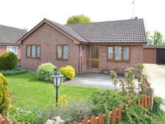 3 Bedrooms Detached bungalow for sale in Rayham Road, Whitstable CT5