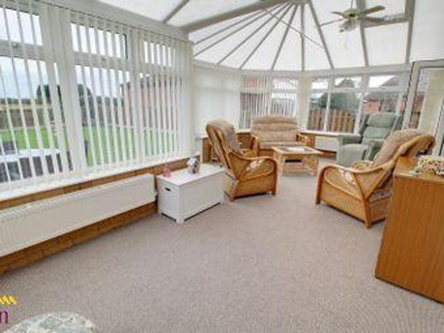 3 Bedrooms Detached bungalow for sale in Station Road, Sutton Cum Lound DN22