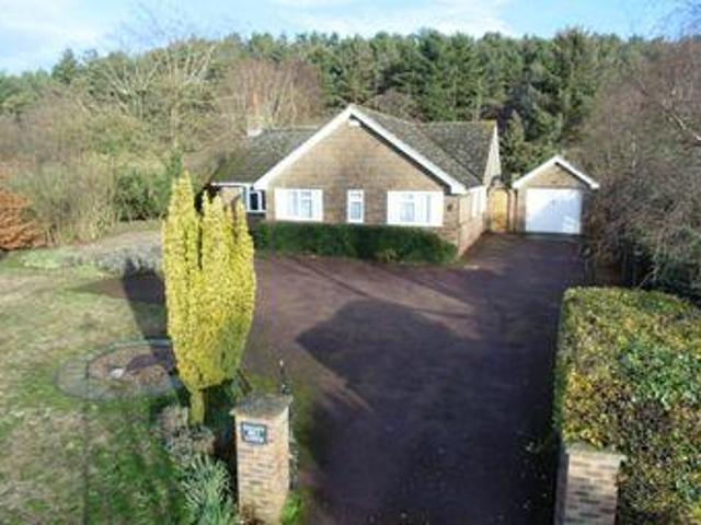 3 Bedrooms Detached bungalow for sale in Stratford Road, Sandy SG19