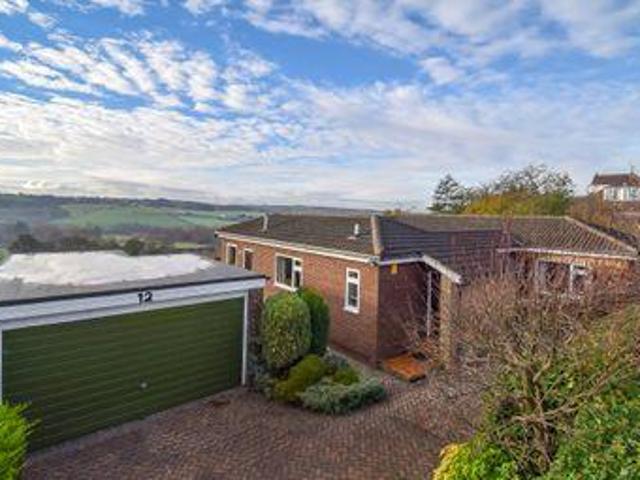 3 Bedrooms Detached bungalow for sale in Southfield Lane, Horbury, Wakefield WF4