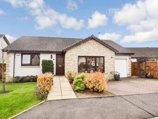 3 Bedrooms Detached bungalow for sale in Whitefield Rise, Dunfermline KY12