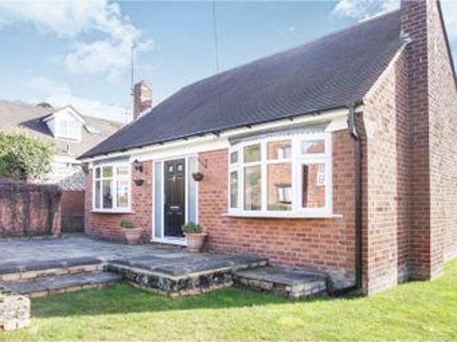 3 Bedrooms Detached bungalow for sale in Windsor Drive, Helsby WA6