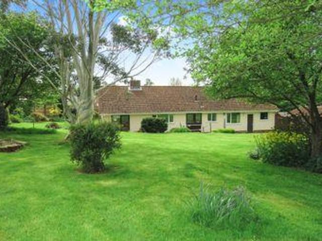 3 Bedrooms Detached bungalow for sale in Winpenny Lane, Kingston St. Mary, Taunton TA2