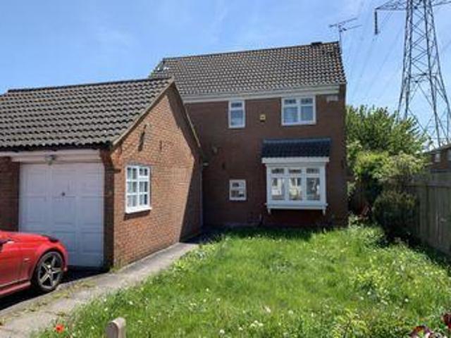 3 Bedrooms Detached house for rent in Miles End, Aylesbury HP21