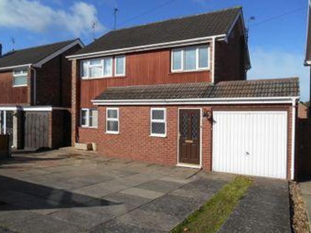 3 Bedrooms Detached house for rent in Oakover Drive, Allestree, Derby DE22
