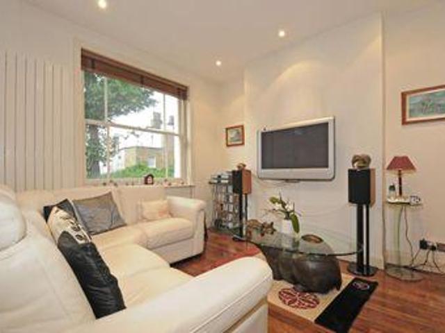 3 Bedrooms Detached house for rent in Ordnance Hill, London NW8