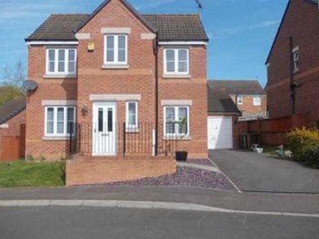 3 Bedrooms Detached house for rent in Berilldon Drive, Lincoln LN1