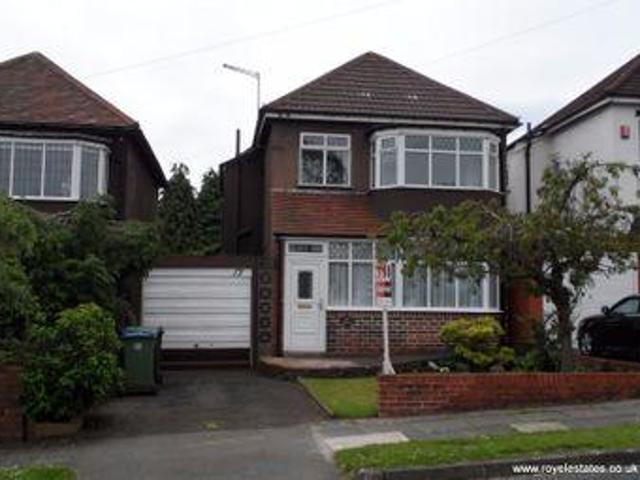 3 Bedrooms Detached house for rent in Chestnut Road, Oldbury B68
