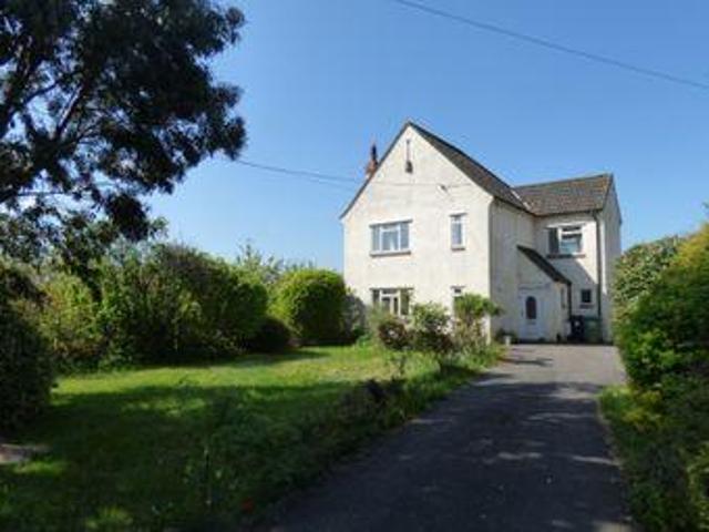 3 Bedrooms Detached house for rent in Dragon Road, Winterbourne, Bristol BS36