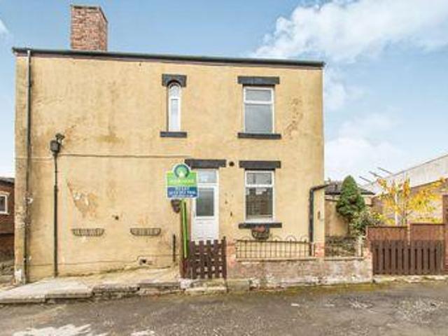 3 Bedrooms Detached house for rent in Finkle Lane, Gildersome, Morley, Leeds LS27
