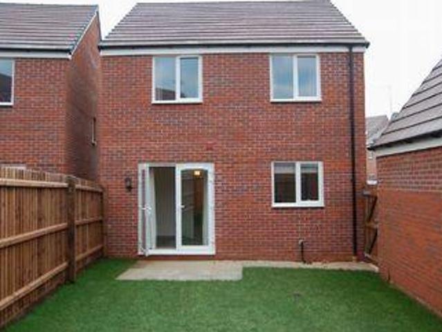 3 Bedrooms Detached house for rent in Garner Close, Harlestone, Northampton NN5
