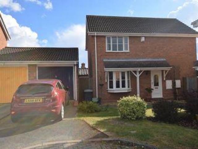 3 Bedrooms Detached house for rent in Gardeners Close, Flitwick, Bedford MK45
