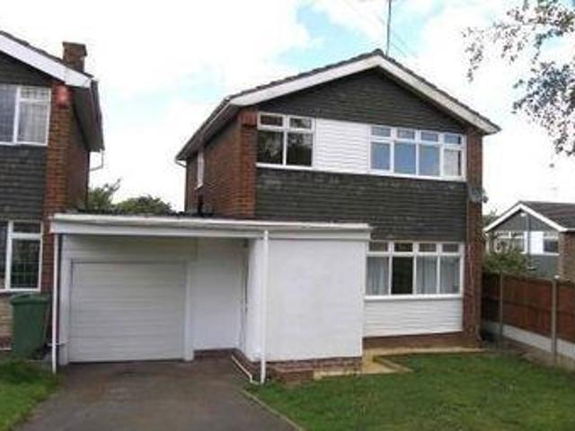 3 Bedrooms Detached house for rent in Gower Road, Dudley DY3