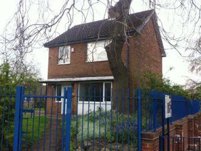 3 Bedrooms Detached house for rent in John O´gaunt Cottage, Silverdale Road ST5