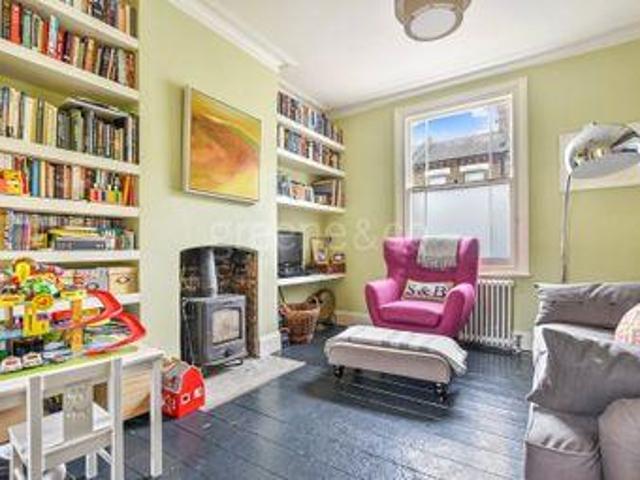 3 Bedrooms Detached house for rent in Kilravock Street, Kensal Rise, London W10