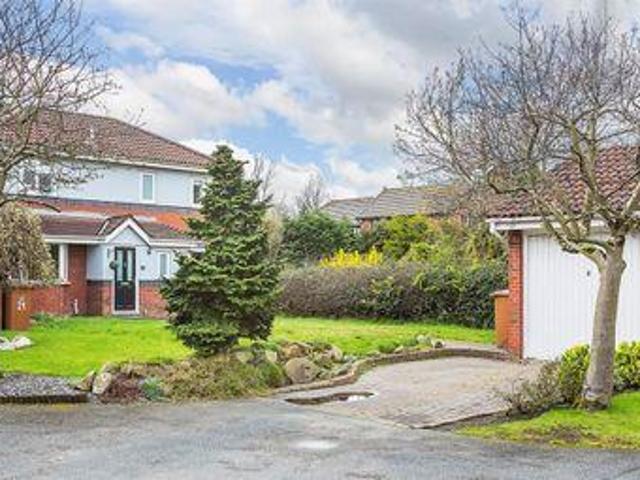 3 Bedrooms Detached house for rent in Langtree Close, Worsley, Manchester M28