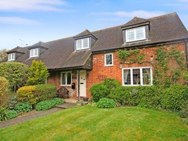 3 Bedrooms Detached house for rent in Lasham, Alton GU34