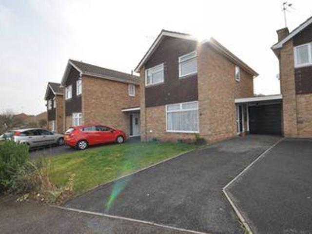 3 Bedrooms Detached house for rent in Sales Lane, Winshill, Burton On Trent DE15
