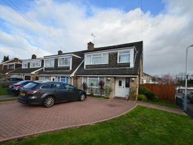 3 Bedrooms Detached house for rent in The Drive, Northwood HA6