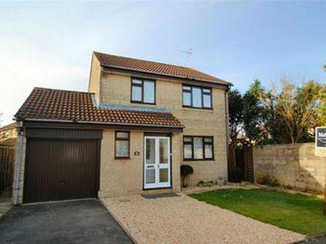 3 Bedrooms Detached house for rent in Vayre Close, Chipping Sodbury, South Gloucestershire BS37