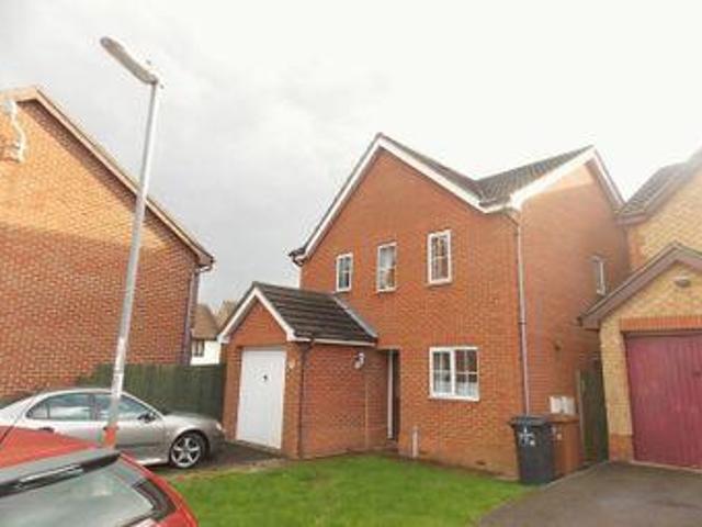 3 Bedrooms Detached house for rent in 5 Bosworth Close, Buckingham Fields, Northampton NN4