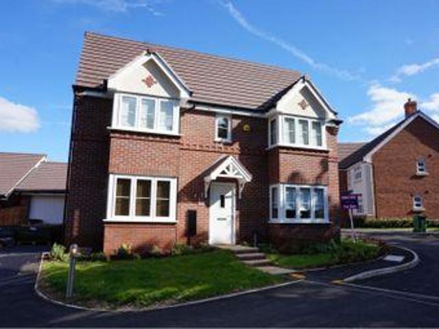 3 Bedrooms Detached house for sale in Magnolia Drive, Leamington Spa CV31