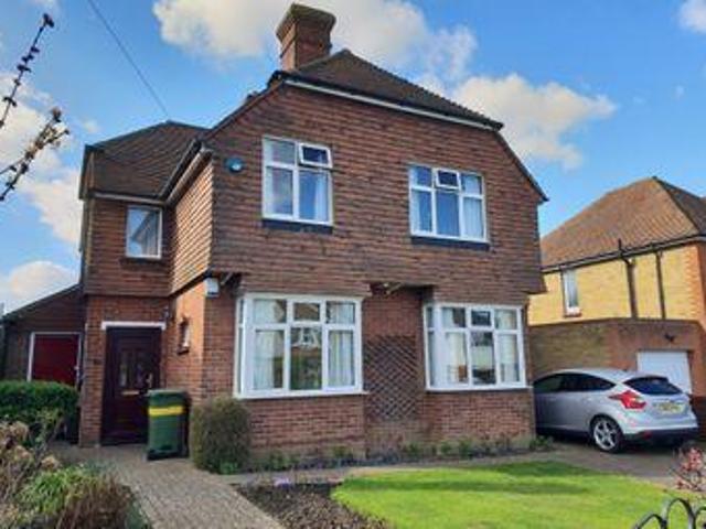 3 Bedrooms Detached house for sale in Marion Crescent, Maidstone ME15