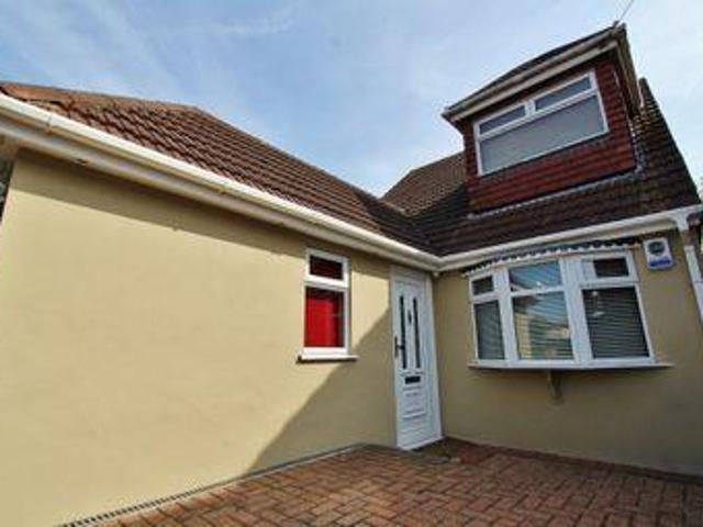 3 Bedrooms Detached house for sale in Marlborough Road, Romford RM7