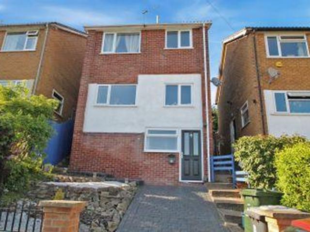 3 Bedrooms Detached house for sale in Mays Close, Carlton, Nottingham NG4